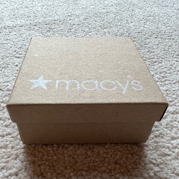 Macy's | Storage & Organization | New Macys Empty Gift Box Storage ...